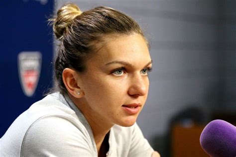 Simona Halep îşi Amână Operaţia Divertisment Stiri Evaro