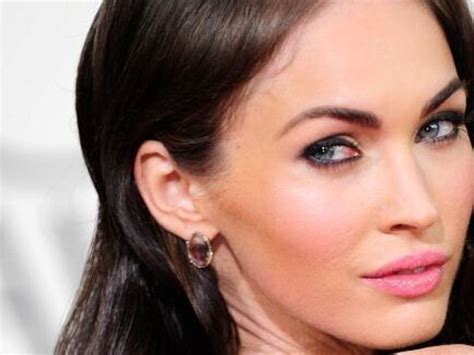 Megan Fox No Makeup Selfie Saubhaya Makeup