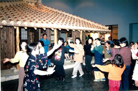 ロビー展 姉妹町盟約50年周年記念竹富町との交流のあゆみ写真展 斜里町立知床博物館