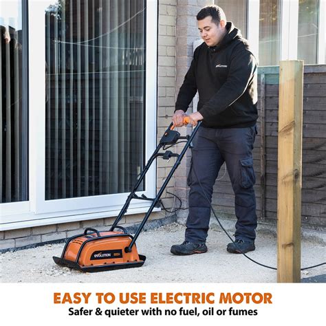 H320 Eonlinelistingimagesuswithtext2small15001024xwebpv1668434058