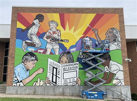 Lee Elementary Comes Alive As Mural Project Nears Completion News