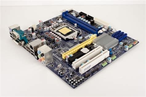 Foxconn H55MX-S (H55 Express) Micro-ATX Motherboard