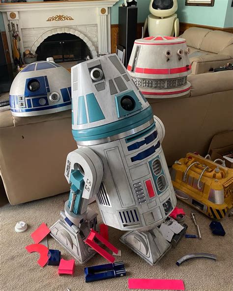 익스트림무비 루카스필름 디즈니 드로이드 컨설턴트의 흔한 스웩샷