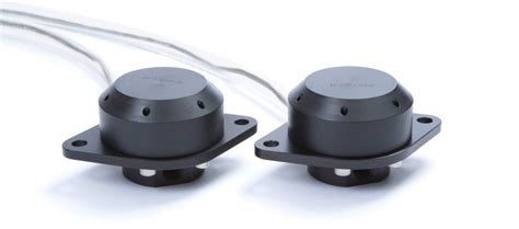 1 Gbps Wireless Data Transfer Full Duplex Unplugged