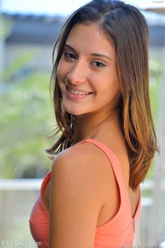 Roxy Raine Model Profile Indexxx Com