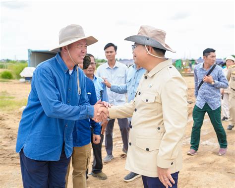 ឯកឧត្តមរដ្ឋមន្ត្រី ថោ ជេដ្ឋា អញ្ជើញចុះពិនិត្យវឌ្ឍនភាពការងារកាយប្រឡាយ៩៦