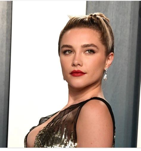 오펜하이머에서 옷 다 벗고나오는 여배우  Mlbpark