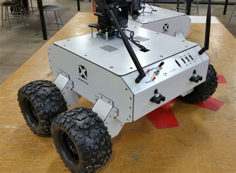 Open Source Robot Kit Builds On Raspberry Pi 2