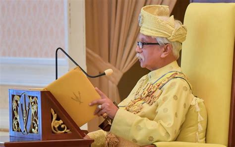 Bernama 加强道德社会和谐稳定护民祉·森统治者：团结互助增进友谊