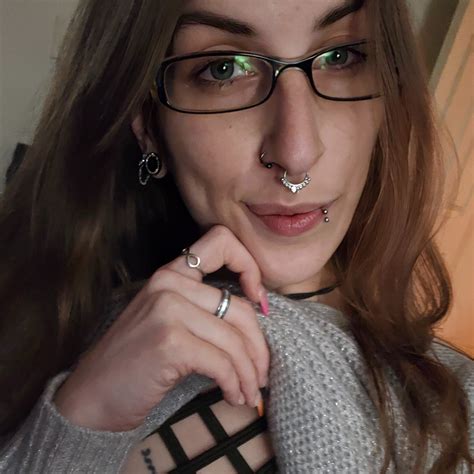 Katana13 Social Manyvids