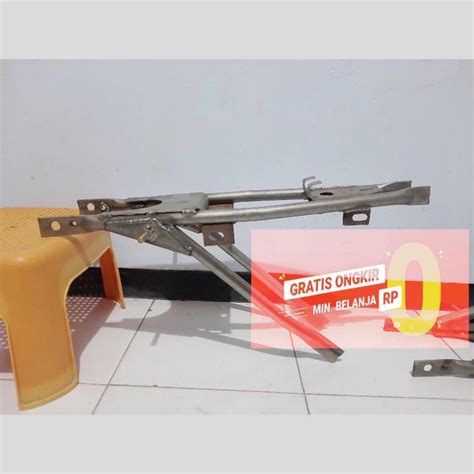 Jual Sambungan Kerangka Buntut Cb Gl Sambungan Rangka Belakang Cb100 Cb125 Gl Shopee Indonesia