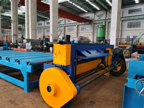 Heavy Gauge Hr Steel Sheet Coil Cutting Line Double Levelers Cut To