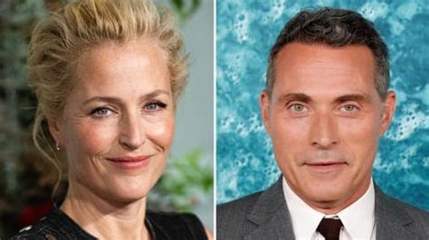 Scoop Gillian Anderson Nel Cast Del Film Netflix Sull Intervista Bbc