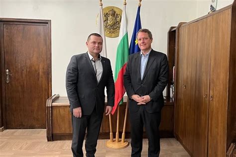 Кметът на Русе обсъди важни проекти за града с мисията на Световната банка