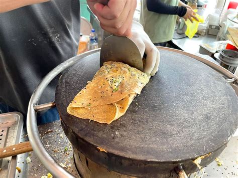 天津煎餅 食刻煎餅果子 軟糯煎餅捲入脆香的薄脆酥油條文內附菜單 大阿姨珍妮的美食旅遊