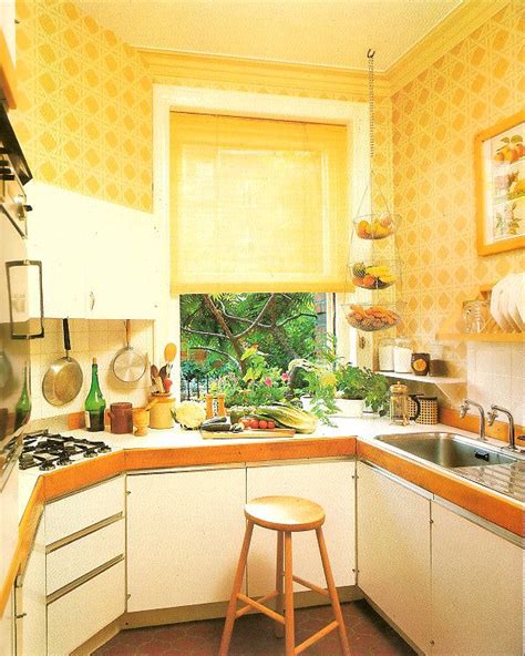 Relive The 80s Bold And Vibrant Kitchen Decor Ideas Home Design Ideas