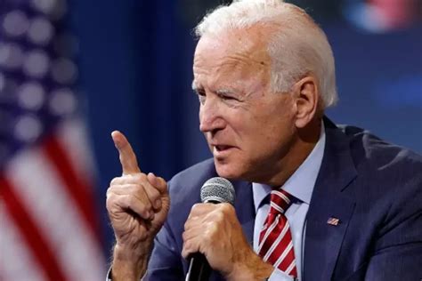 Бывший аналитик ЦРУ рассказал чем Байден опасен для США