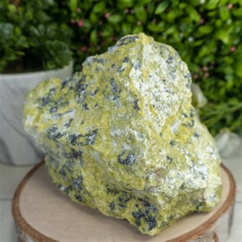 Lizardite Meanings And Crystal Properties The Crystal Council