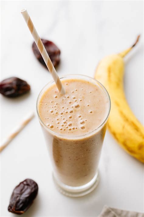 Banana And Dates Milk Shake Recipe