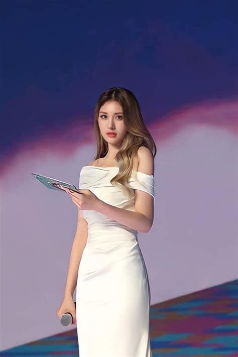 Somi 전소somi Jeon미