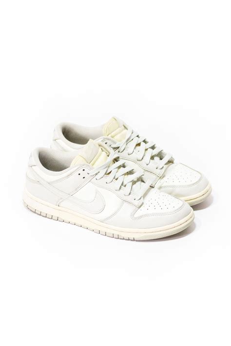 Nike Dunk Low ‘light Bone Dunks Grateful Threads