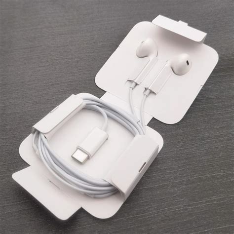 新品 アップル純正品 Iphone Usb C有線イヤホン アイホン純正イヤホン メルカリ