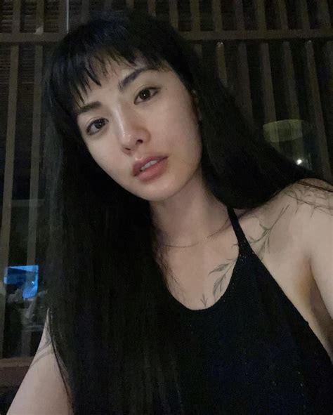 M Nh N P Nh T Th Gi I Khoe D Ng V I Bikini Vietnam Vn