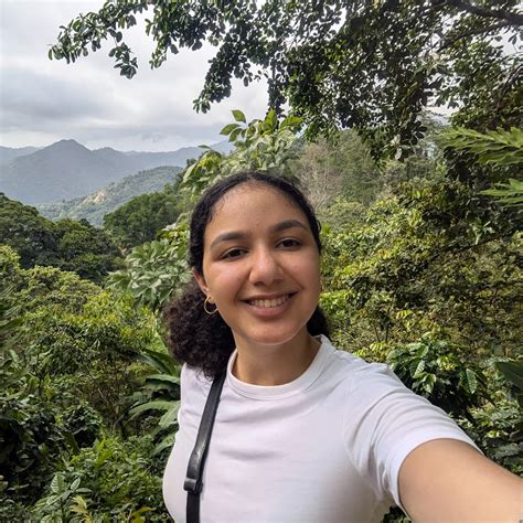 Sofía Cárdenas Travel Lifestyle And Ugc Youtube