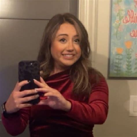 Nessa Becerra Nessa Becerra On Threads