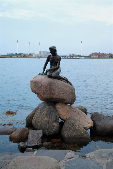 La Poitrine Féminine à Travers Lhistoire De Lart Les Seins Bien