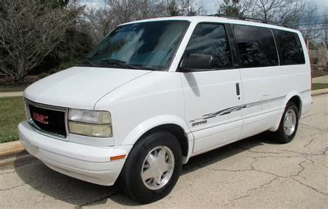 2000 Gmc Safari Sle Van Vin 1gkdm19w5yb534490 Classic Com