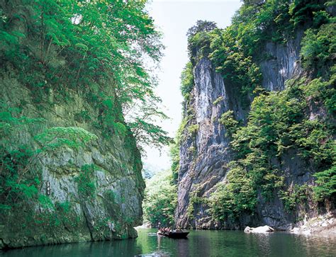猊鼻渓 心揺さぶる日本の絶景100選