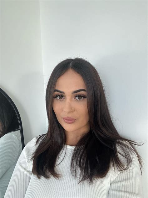 Sexiest Brunette You Will See Today Rsexyhair