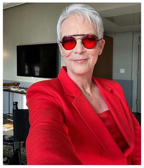 10 Edgy Haircuts For Women Over 50 To Upgrade Your Everyday Style