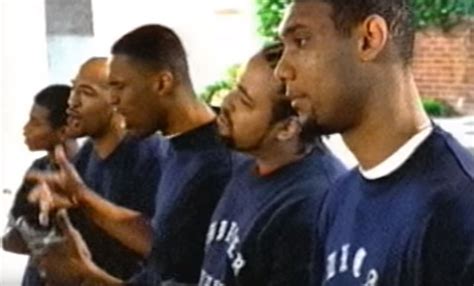 That One Time Tim Duncan And Kobe Bryant Had A Rap Battle On The Court