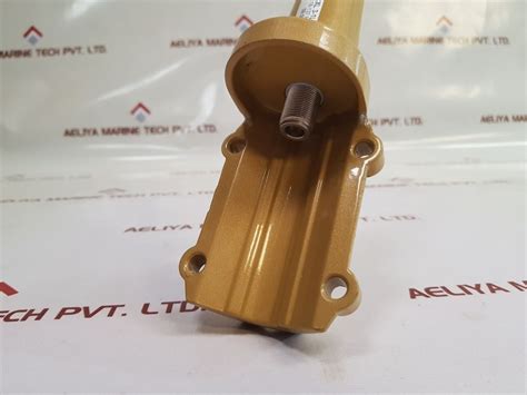 PROCOM CXL LW ANTENNA FOR THE INTERNATIONAL AIRCRAFT BAND Aeliya Marine