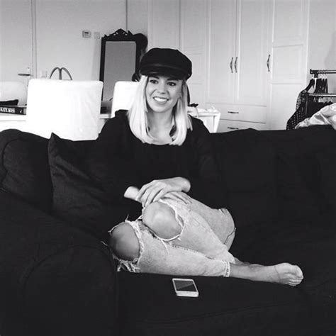 Yvonne Coldeweijers Feet