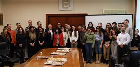 Отличници от УАСГ получиха стипендии от проф Николай Вълканов