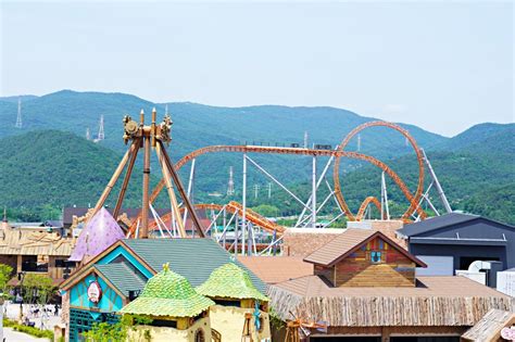 【韓國新景點直擊】釜山樂天世界攻略！「13 樓高水上雲霄飛車」刺激必玩 還能租校服拍美照 上報 生活