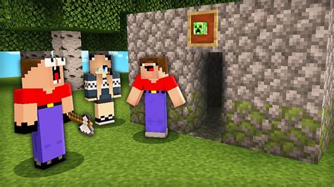 2 НУБА И ДЕВУШКА ПРО ИГРАЛИ В МАЙНКРАФТ И СЛУЧАЙНО НАШЛИ СТРАННУЮ ПОСТРОЙКУ Youtube