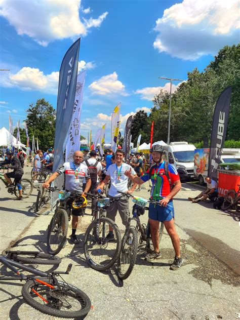 Практикер On Linkedin За седма поредна година колегите ни предизвикаха себе си и се включиха в…