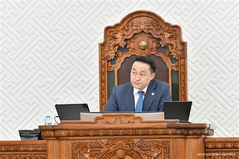 Хэвлэл мэдээллийн эрх чөлөөний тухай хуулийн төсөлд сэтгүүлчидтэй ХАМТАРНА