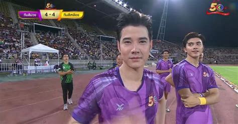 รวมรูปภาพของ อลังการ ครบรอบ 53 ปีช่อง 3 ขบวนพาเหรดดาราสวยหล่อยกช่อง รูปที่ 62 จาก 189