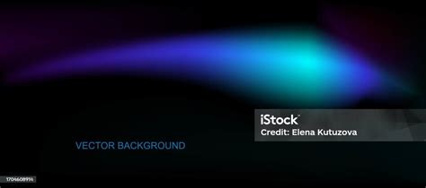 검은 하늘에 푸른 빛나는 물체 아름 다운 빛이 번쩍입니다 어두운 배경에 빛나는 줄무늬 배너 포스터 웹 디자인을 위한 벡터 디자인 공간 배경을 복사합니다 추상 홀로그램 컬러