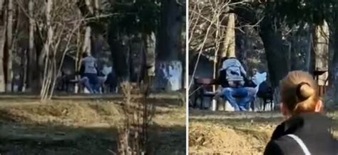 Video Doi Tineri și Au început Bine Anul Au Fost Filmați în Timp Ce