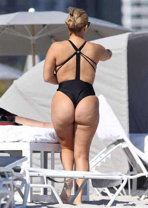 Voluptuous Milf In Swimsuit Poppycock2k Voluptuous Milf In Swimsuit Poppycock2k