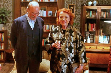 Chlap Na Střídačku 2020 Recenze Galerie Videa A Články