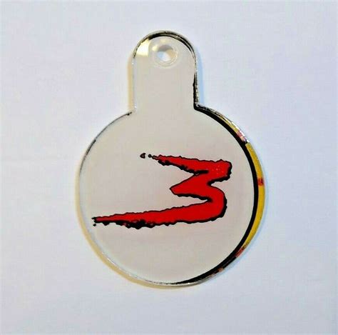 Lethal Weapon 3 Pinball Machine Plastic Keychain 1993 Original Promo Offset