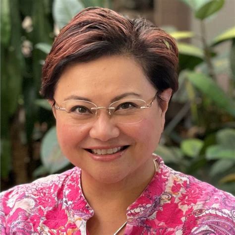 Nicole Gittenss Instagram Twitter And Facebook On Idcrawl