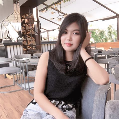 Hsu Yee Hnin Swee Senior Account Executive Win Consulting Limited